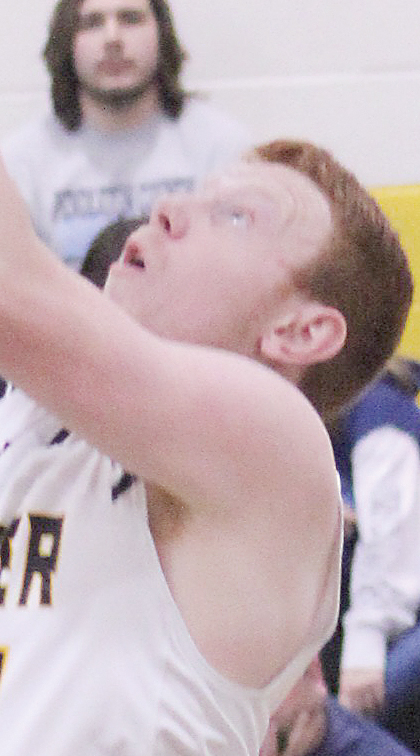 Snyder sparks Tucker | News, Sports, Jobs - The Intermountain